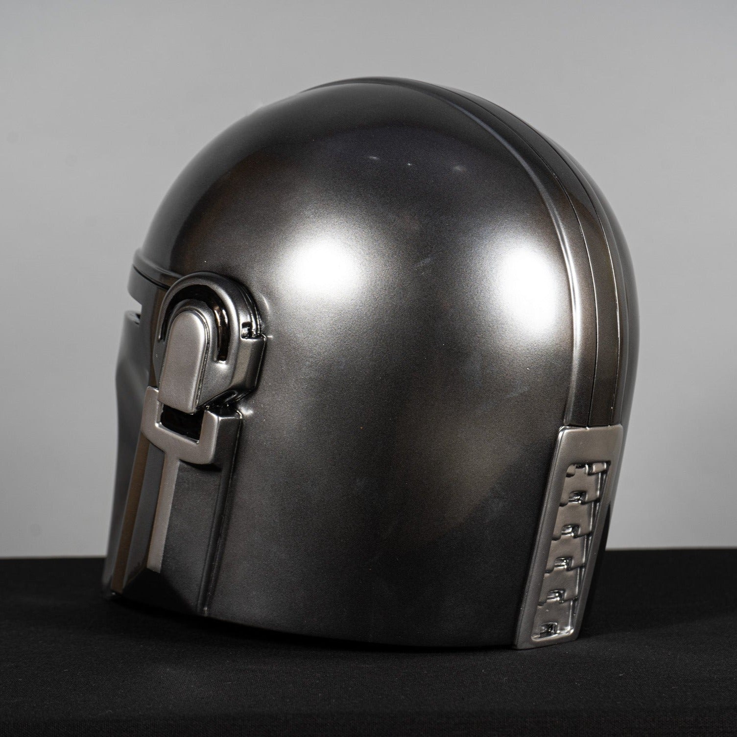 Mando Helmet - Beskar Helmet Replica - Mandaloriann armor - 3d Planet Props