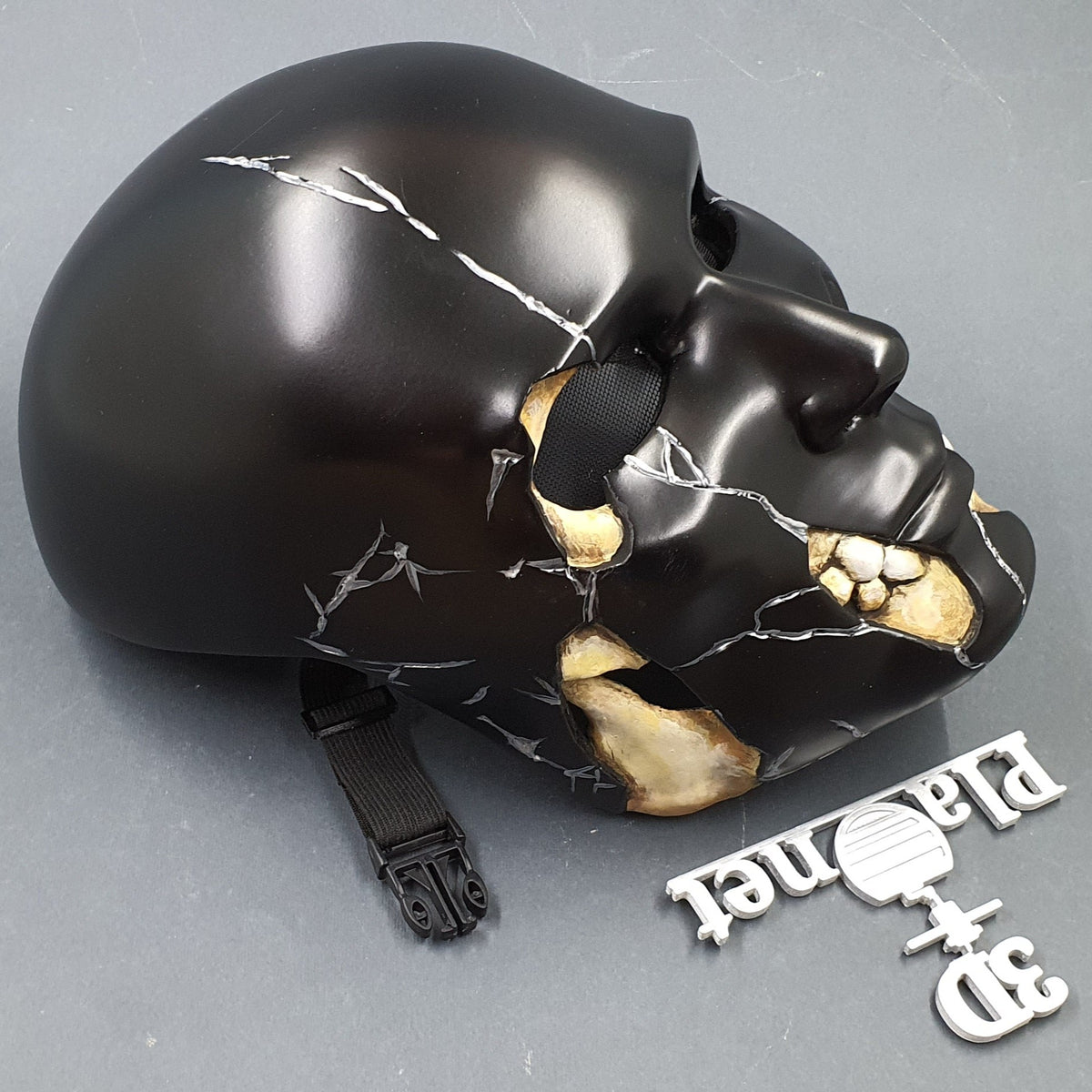 Human Skull Underneath Face Mask | 3D Planet Props