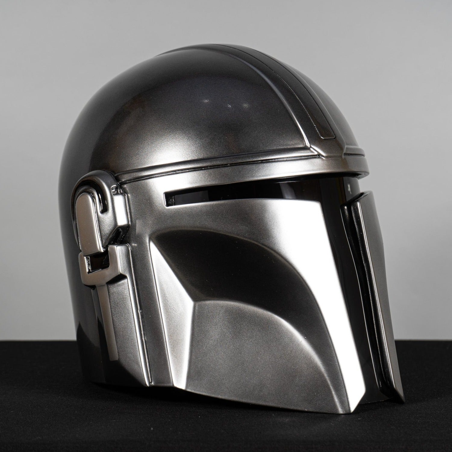 Mando Helmet - Beskar Helmet Replica - Mandaloriann armor - 3d Planet Props