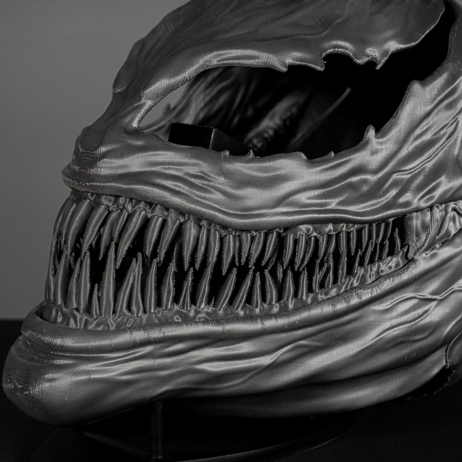 Symbiote Mask Raw Kit 3D Print - 3d Planet Props